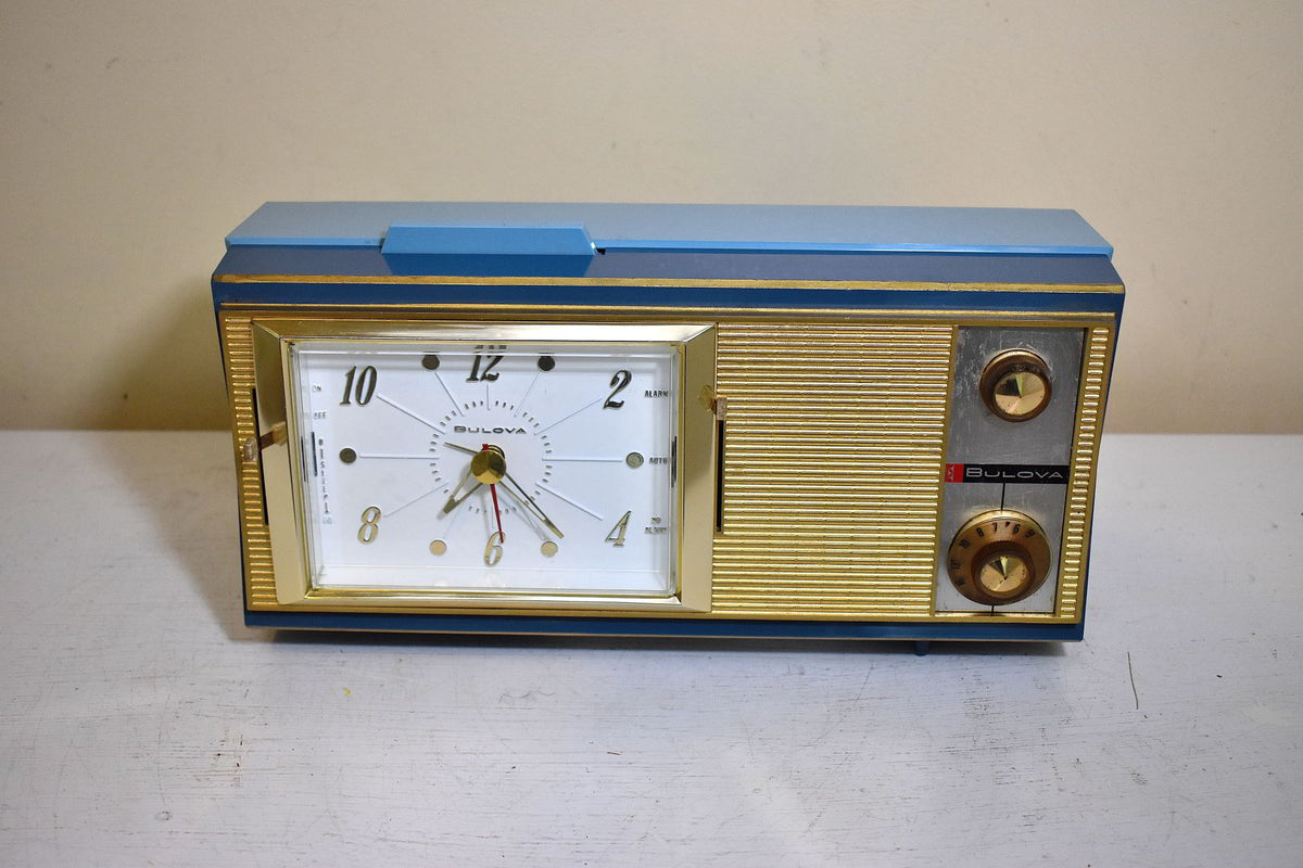 Atlantic Blue 1959 Bulova Model 400 Tube AM Clock Radio Excellent Cond ...