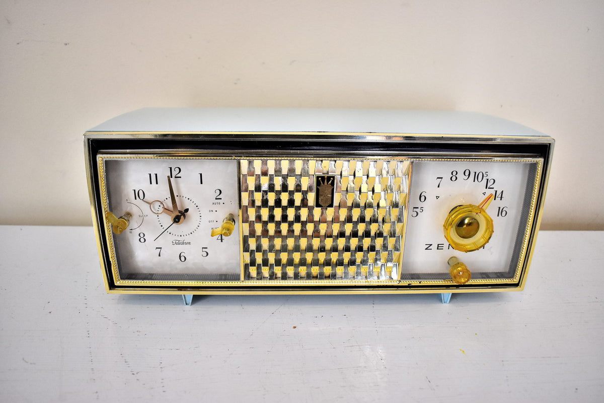 Diamond Blue 1960 Zenith Model C520B 'The Saxony' Vacuum Tube AM Clock ...