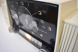 Alpine White 1959 GE General Electric Model 914D AM Vacuum Tube Clock ...