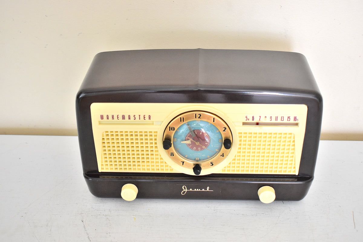 Mocha Brown Bakelite 1950 Jewel Wakemaster Model 5057U Vacuum Tube AM ...
