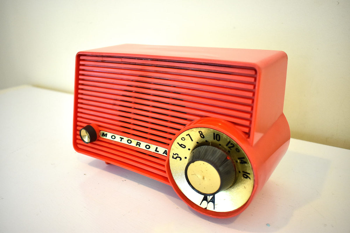 Testa Rossa Red Motorola Model 5T22R "The Dragster" AM Vacuum Tube Rad ...