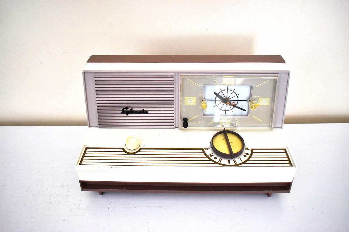 Lavender Mauve Tan 1960 Sylvania Model 5C12 Vacuum Tube AM Clock Radio ...