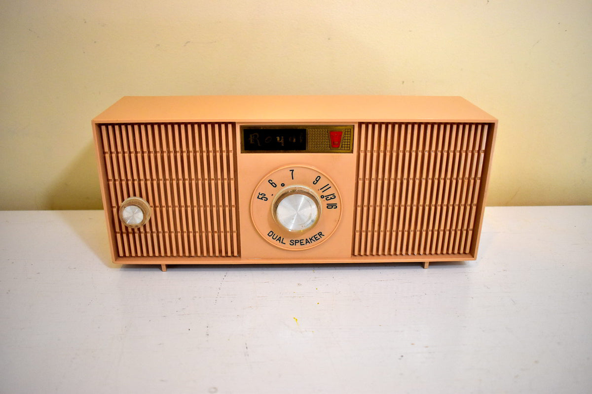 Bluetooth Ready To Go - Peach Beige Early 60s Royal Unknown Model AM V ...