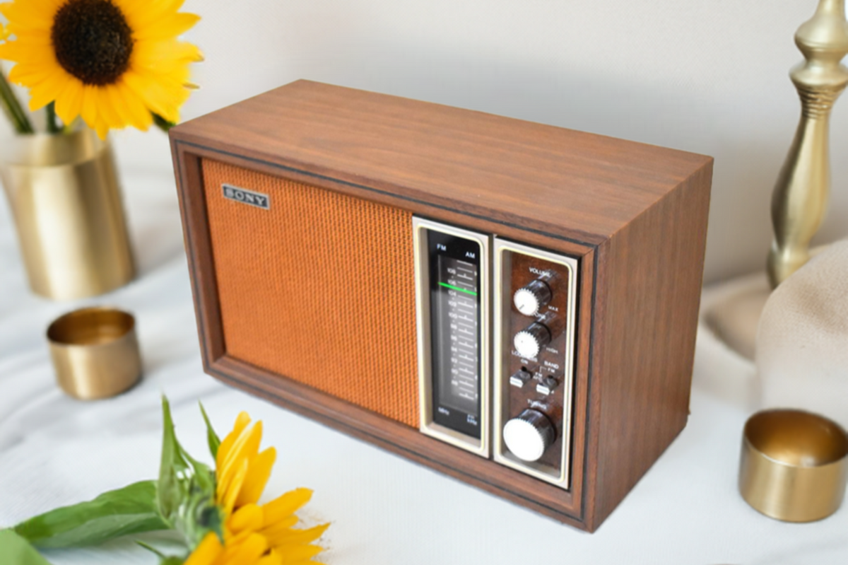 Sony Only! 1975-1977 Sony Model TFM-9440W AM/FM Solid State Transistor ...