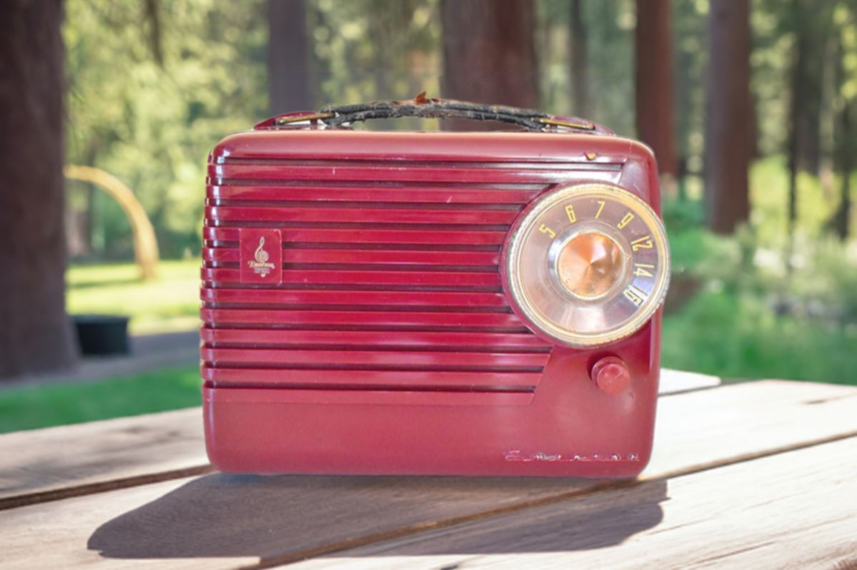 Burgundy Maroon 1954 Emerson Model 790 AM Portable Radio Excellent Con ...