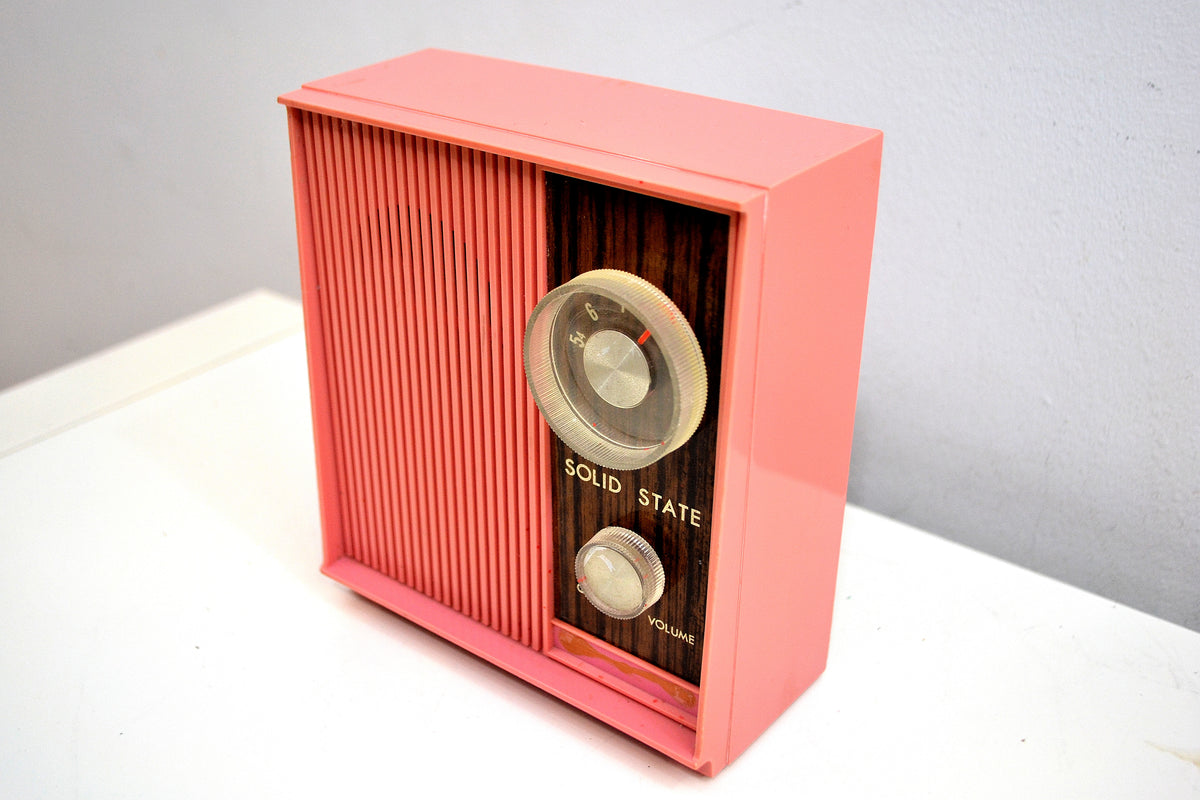 SOLD! - Feb 15, 2020 - Barbie Pink and Wood Grain Retro General Electr ...