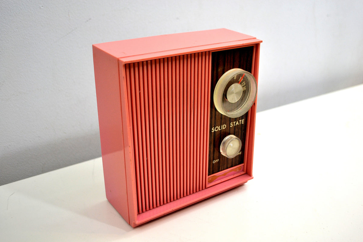 SOLD! - Feb 15, 2020 - Barbie Pink and Wood Grain Retro General Electr ...
