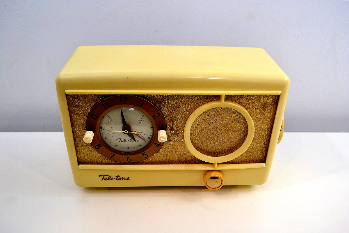 Vintage 1959 Teletone Model 81/S1 AM Clock Radio Rare Looks and Works ...
