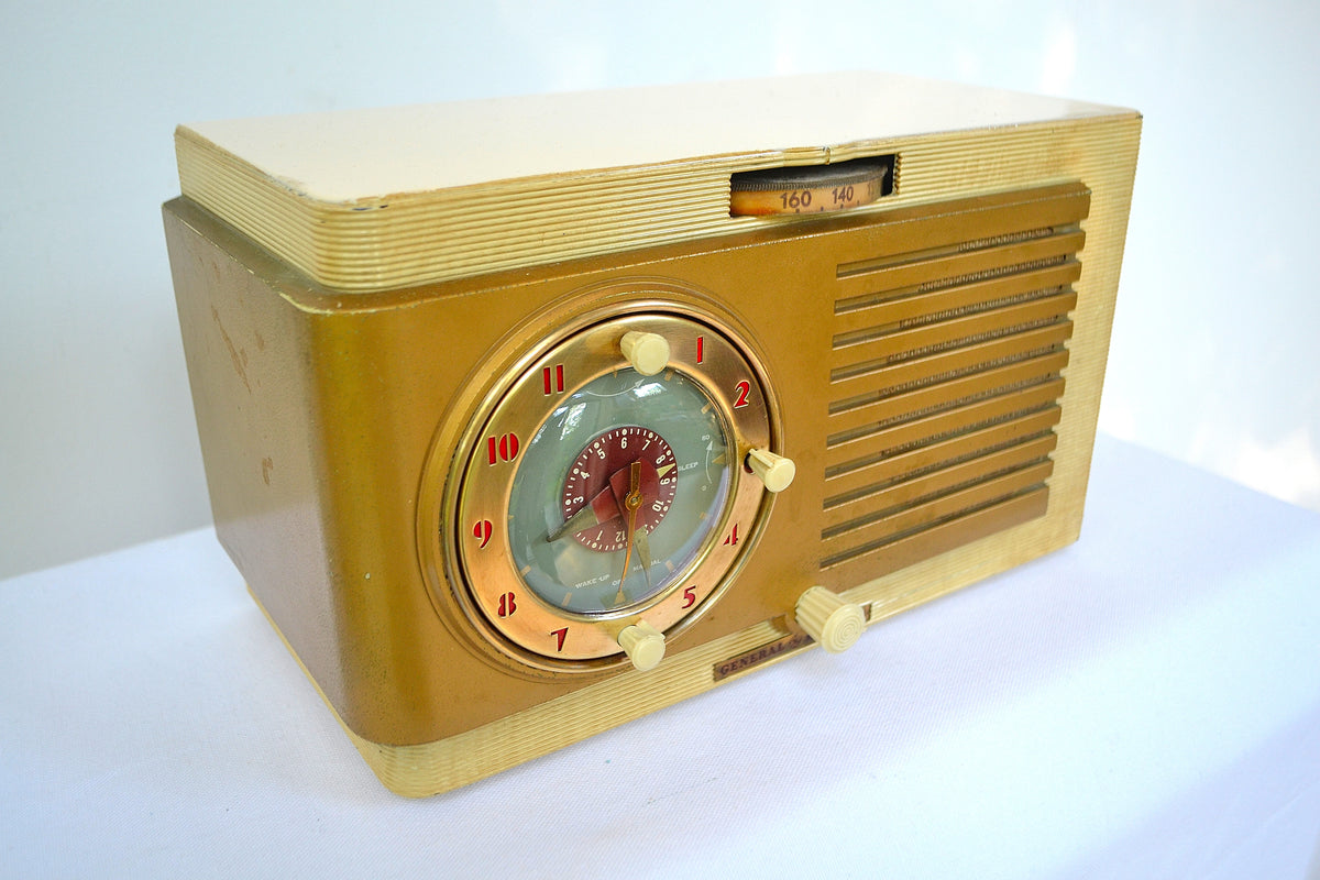 BLUETOOTH MP3 Ready - Blonde 1950 General Electric Model 508 AM Clock ...