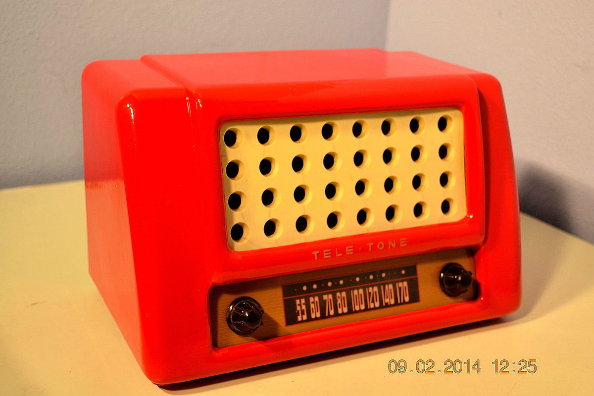 SOLD! May 28, 2014 - FIRE ENGINE RED Rare Art Deco Retro 1947-49 TELE ...