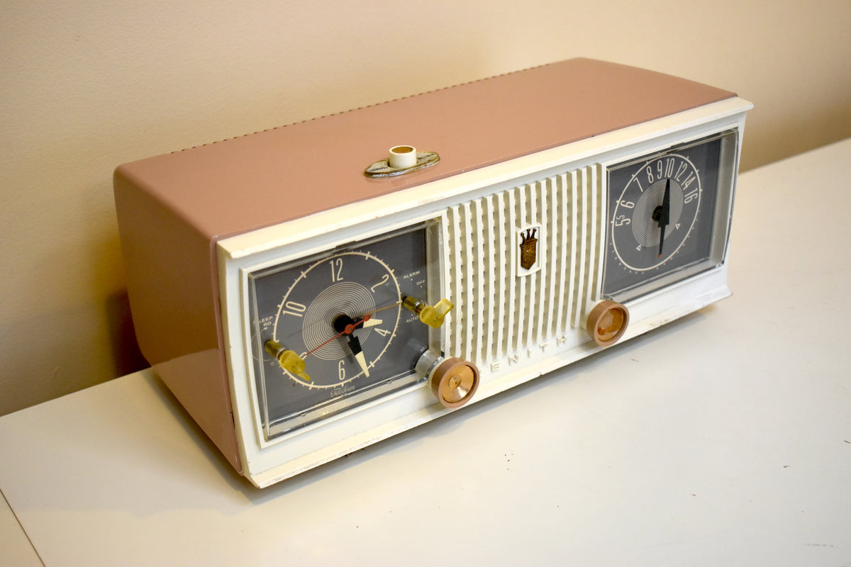 Sandalwood Tan and White 1960 Zenith Model C519L 'The Nocturne' AM Vac ...