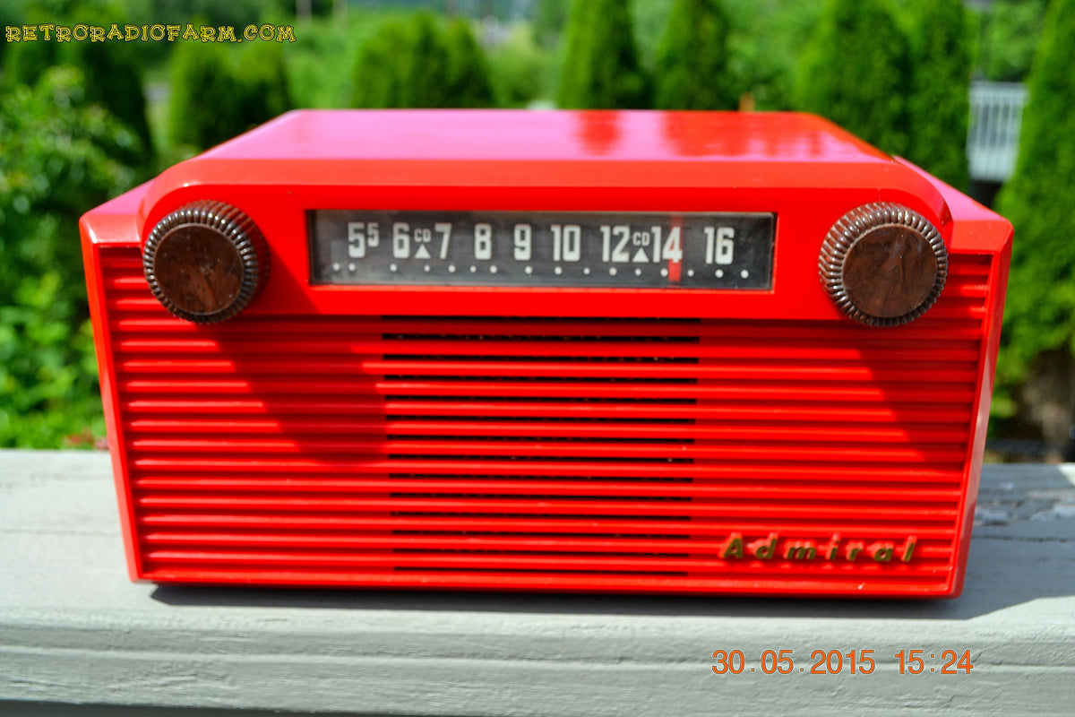 SOLD! - June 8, 2015 - BRIGHT RED Mid Century Vintage Retro Jetsons ...