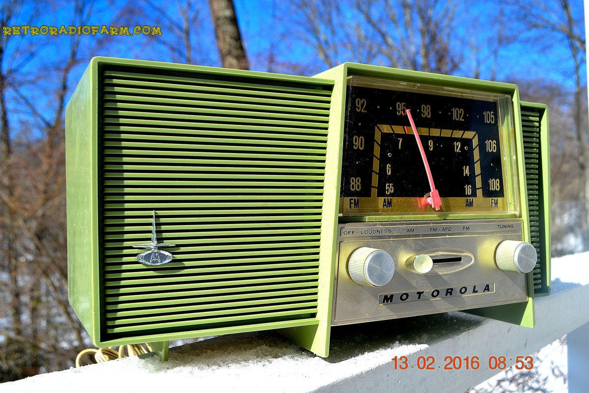 SOLD! - Feb 13, 2016 - OLIVE GREEN Mid Century Retro Vintage 1963 ...