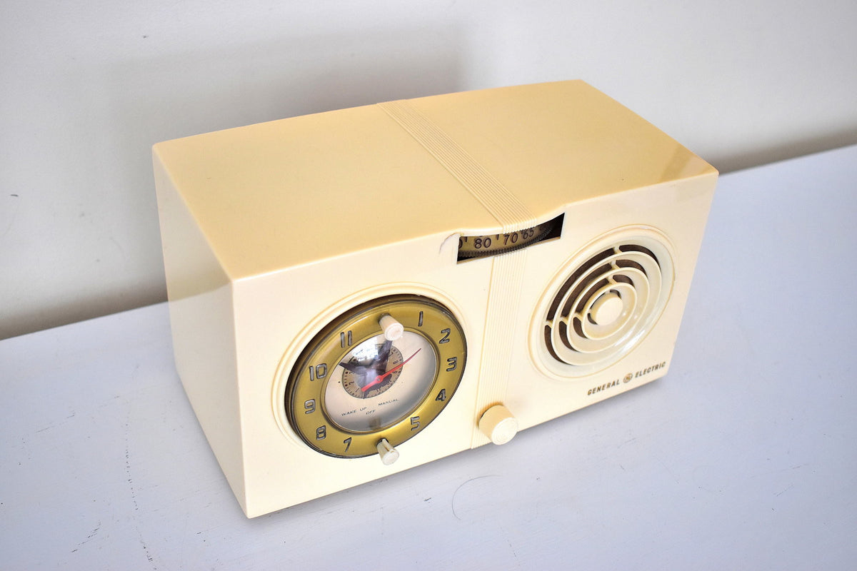 Bluetooth Ready To Go - Vanilla Ivory 1951 General Electric Model 511F ...