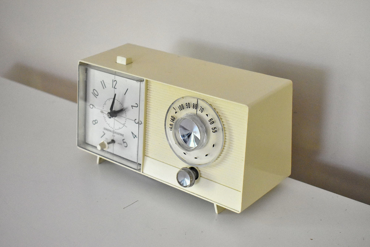 Bluetooth Ready To Go - Ivory White 1962 General Electric Model C410A ...