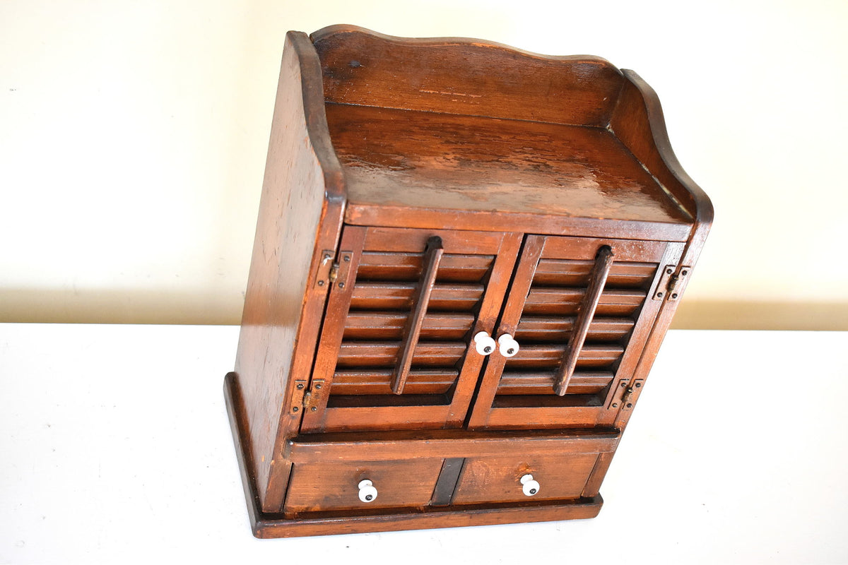 Rare Oddity Wood 1956 Guild Model 484 "Spice Chest" AM Vacuum Tube ...