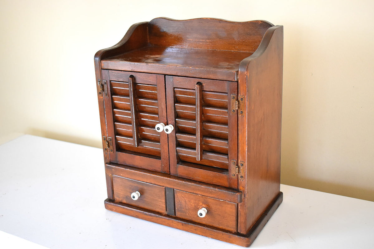 Rare Oddity Wood 1956 Guild Model 484 "Spice Chest" AM Vacuum Tube ...