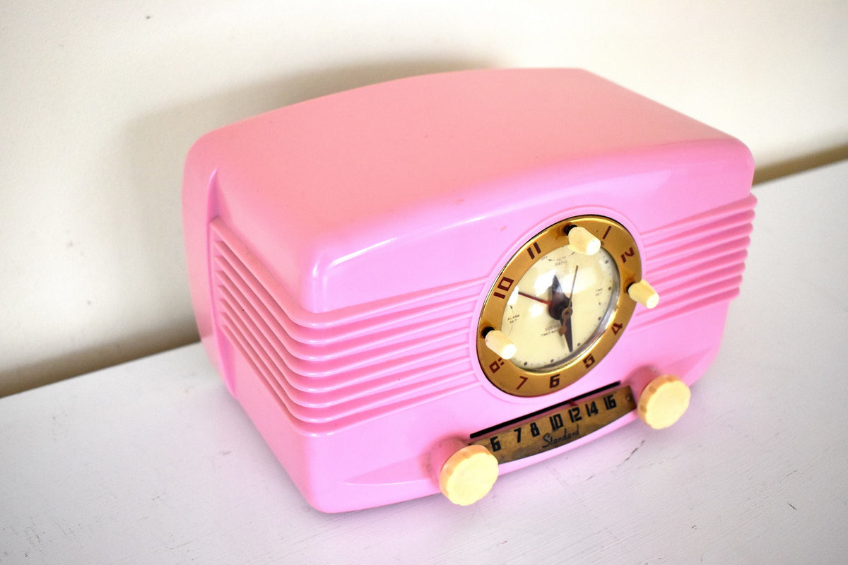 Bubble Gum Pink 1951 Lang Model 123 Tube AM Radio Bubble Gum Pink Exce ...