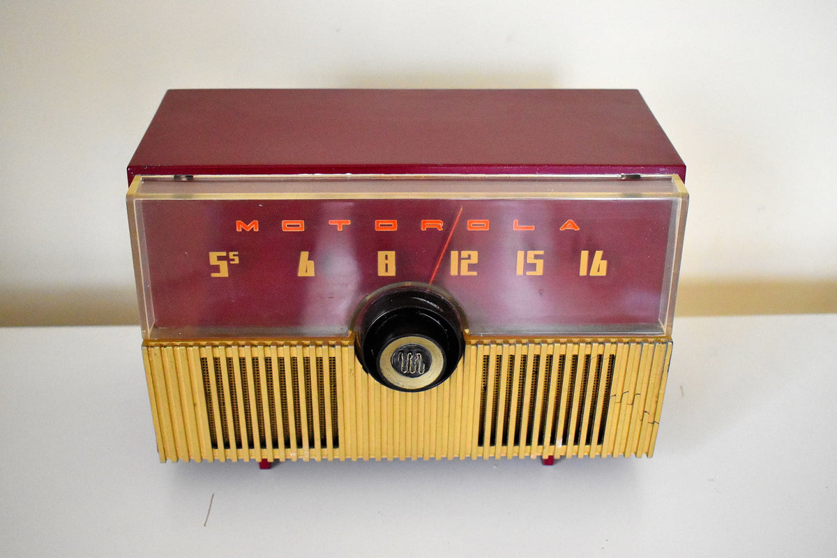 Crimson Red 1951 Motorola Model 52H Vacuum Tube AM Radio High Quality ...