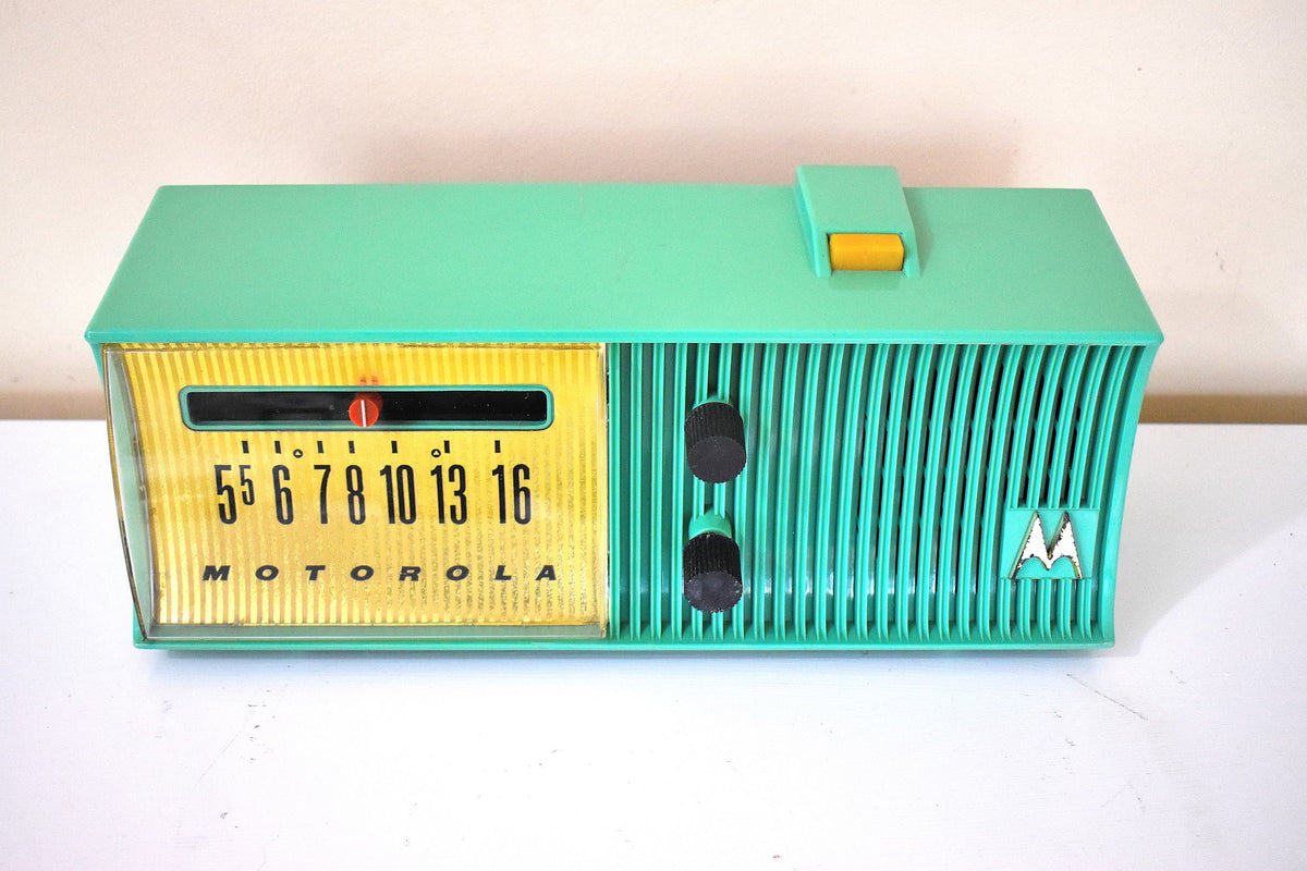 Sea Green 1957 Motorola Model 57H AM Vacuum Tube Radio Rare Model Loud ...
