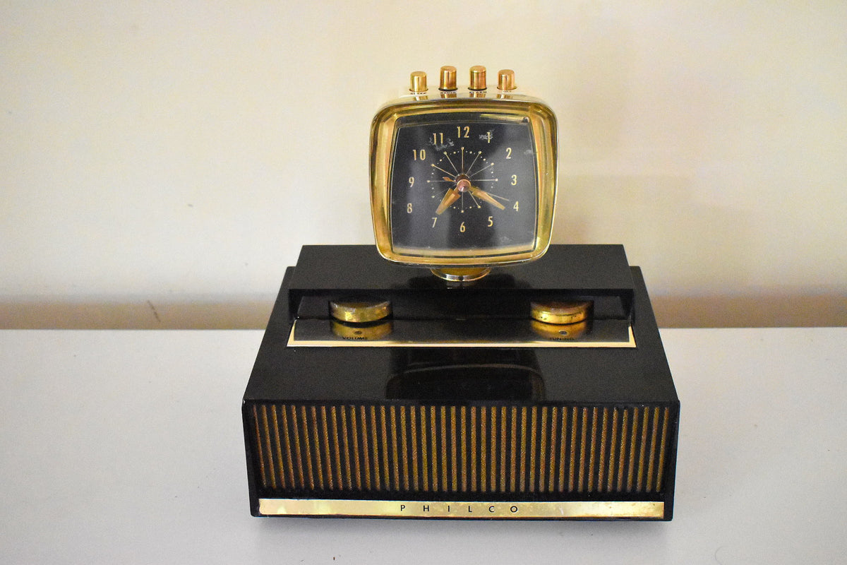 Ivory Plan 9 Philco 1959 Predicta Model H765-124 Tube AM Clock Radio ...