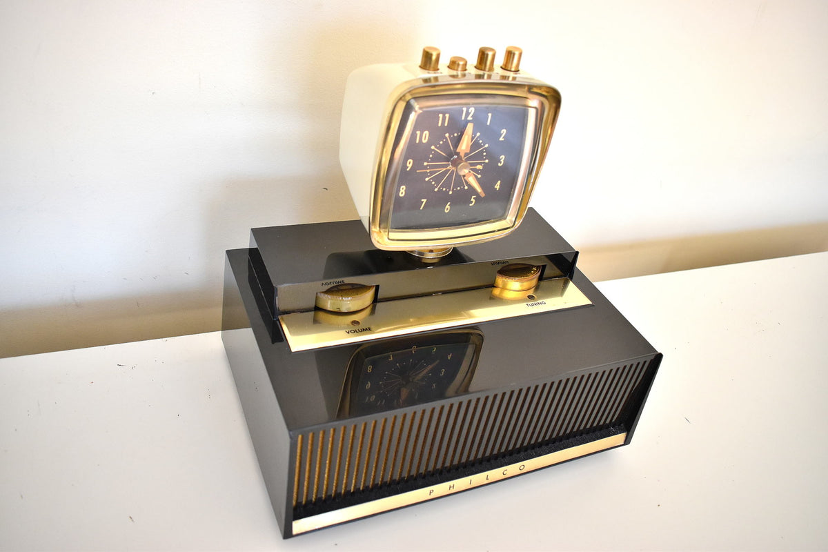 Early Sci-Fi Black White 1958 Philco Predicta Model H765-124 Vacuum Tu ...