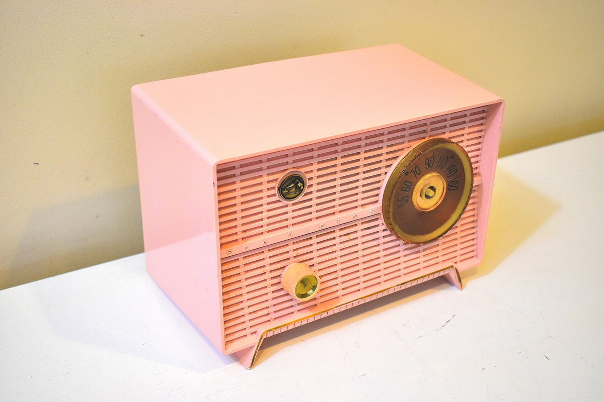 Bluetooth Ready To Go - Precious Pink 1957 RCA Model 8-X-5F "The Lyons ...
