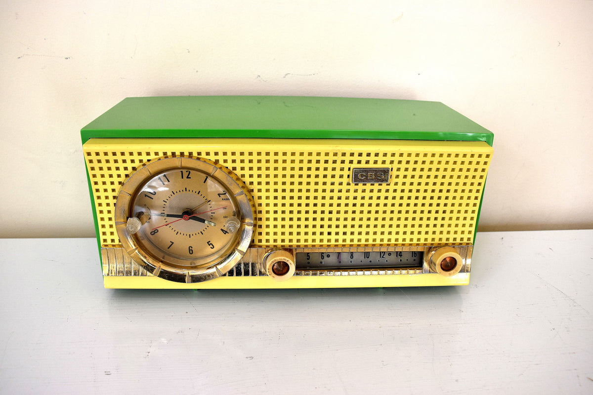 Grasshopper Green 1959-1961 CBS Model C230 Vacuum Tube AM Clock Radio ...