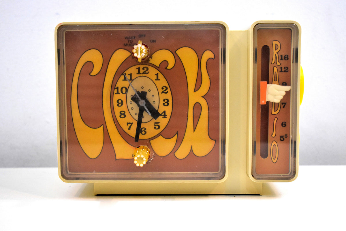 GROOVY Retro Solid State 1970's General Electric C3300A AM Clock Radio ...